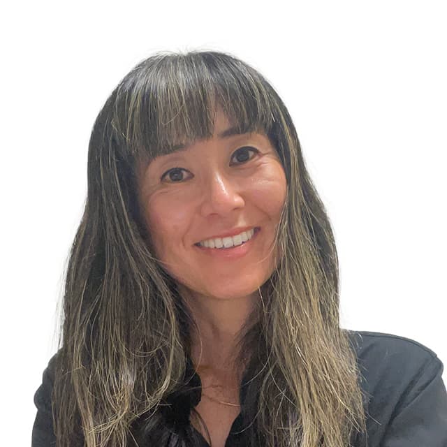 鈴見 あや（心理カウンセラー） に相談する - オンラインカウンセリングのcotree(コトリー)